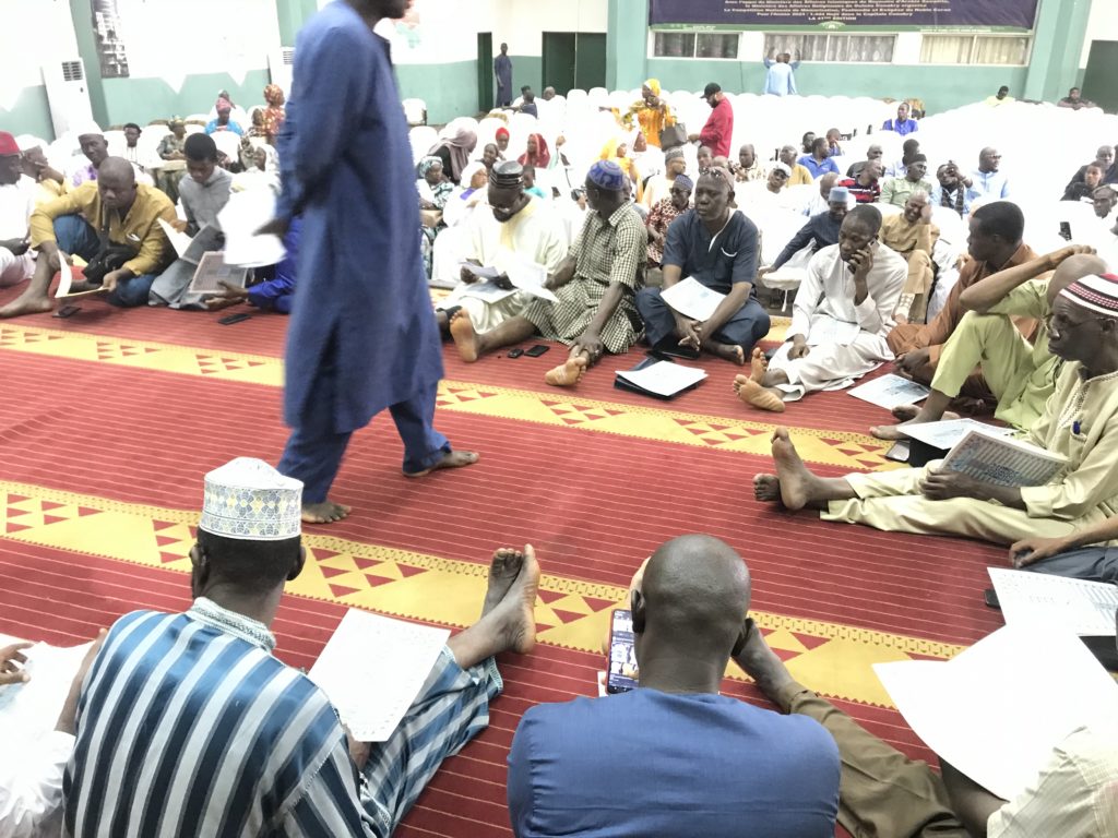 Ramadan : l’AP40 FDSEG fait des dons de ciments dans les maisons de ... Ramadan : l’AP40 FDSEG fait des dons de ciments dans les maisons de ...